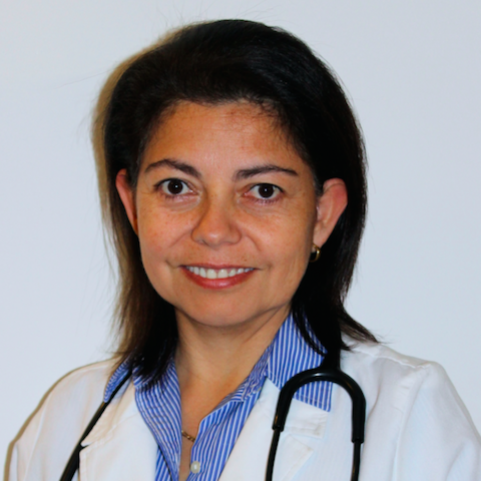 Dra. María Elena Molina Pezoa - Sociedad Chilena de Coloproctología